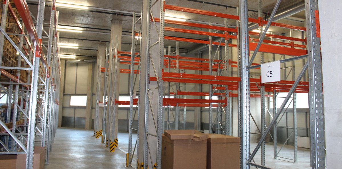 Blocklager oder Hochregal - Logistik - Georg Riederer Transporte AG